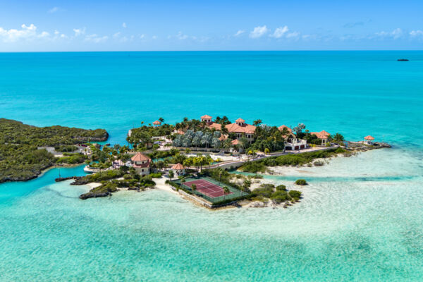 Emerald Cay Estate | Visit Turks and Caicos Islands